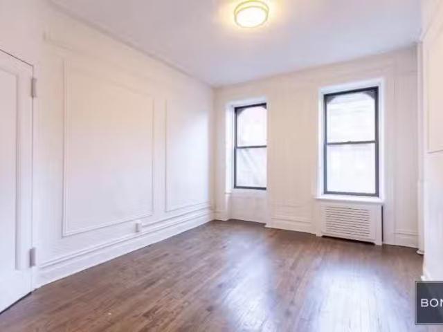 2 Bedrooms at East 89th Street for $4,000 by Meisam Yazdani
