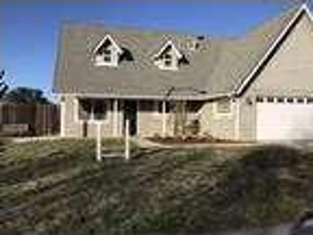2 Bedrooms available in HOME