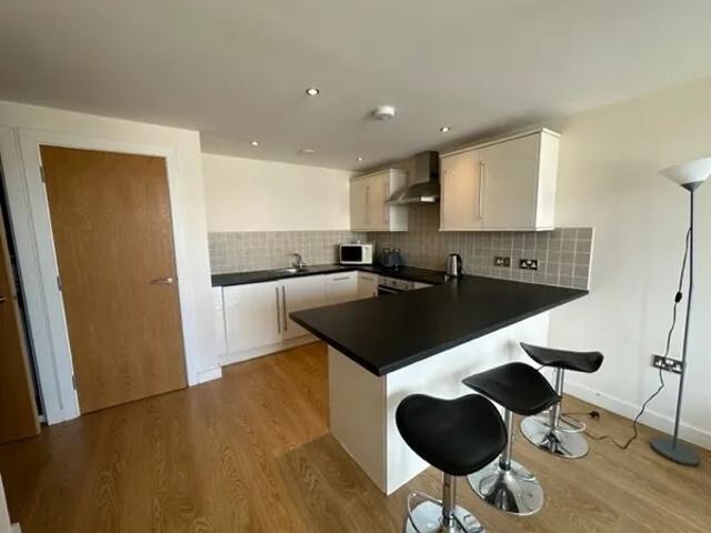 2 bedrooms apartment to rent