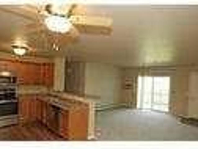 2 bedrooms Apartment Welcome to Driscoll EstatesWhen youDriscoll Estates home