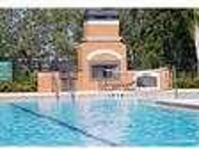 2 bedrooms Apartment Setting new standards for luxurious living. Pet OK!