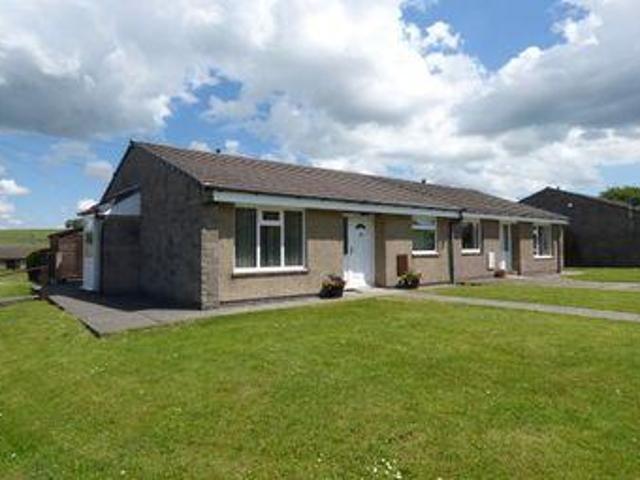 2 Bedrooms Bungalow for rent in Tongue Lane, Buxton SK17