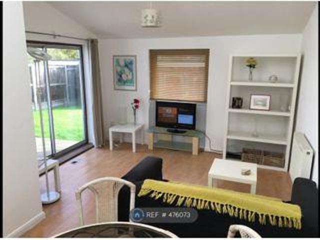 2 Bedrooms Bungalow for rent in Ulcombe Gardens, Canterbury CT2
