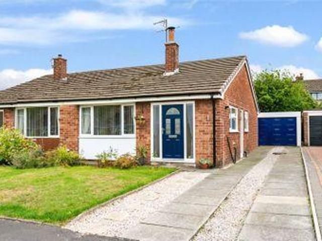 2 Bedrooms Bungalow for sale in Abbeydale, Burscough, Ormskirk L40