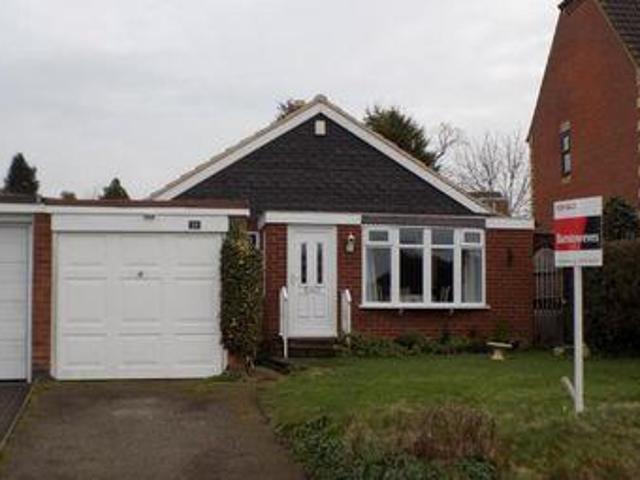2 Bedrooms Bungalow for sale in Castle Drive, Coleshill, Birmingham. B46