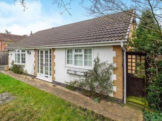 2 Bedrooms Bungalow for sale in Dale Lane, Beeston, Nottingham, Nottinghamshire NG9