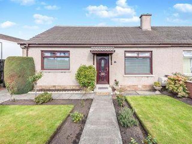 2 Bedrooms Bungalow for sale in Drumshoreland Road, Pumpherston, Livingston EH53