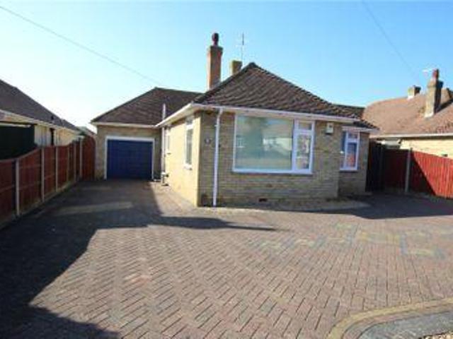 2 Bedrooms Bungalow for sale in Exmoor Drive, Salvington, Worthing, West Sussex BN13
