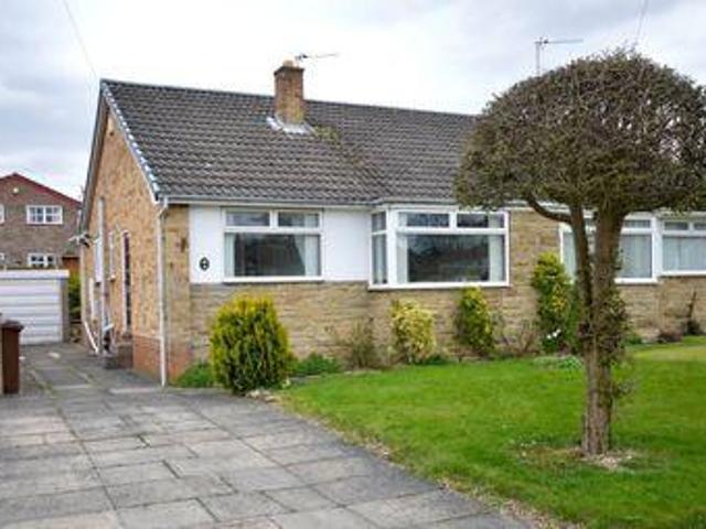 2 Bedrooms Bungalow for sale in Fernlea Close, Crofton, Wakefield, West Yorkshire WF4