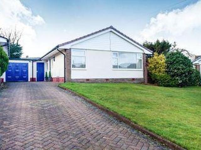 2 Bedrooms Bungalow for sale in Glenbrook Close, Blackburn, Lancashire. BB2