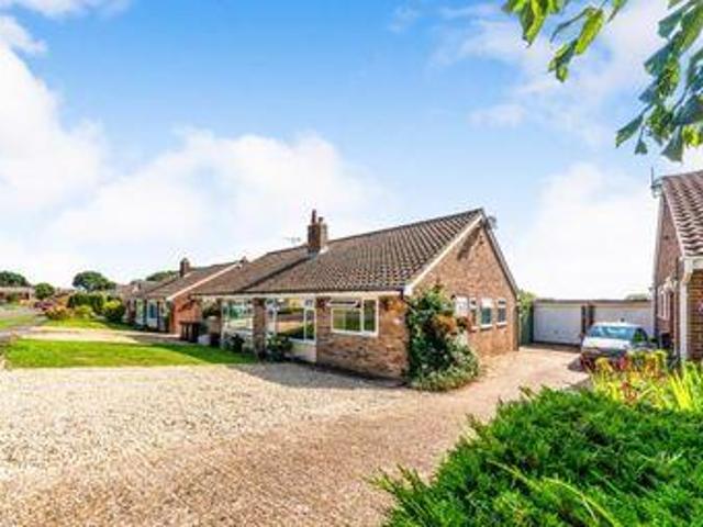 2 Bedrooms Bungalow for sale in Grange Close, Horam, Heathfield, East Sussex TN21