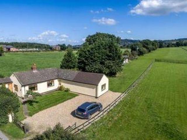2 Bedrooms Bungalow for sale in Hapsford Lane, Helsby, Frodsham WA6
