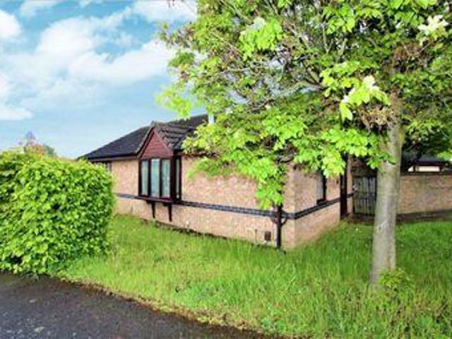 2 Bedrooms Bungalow for sale in Hartley Drive, Beeston, Nottingham NG9