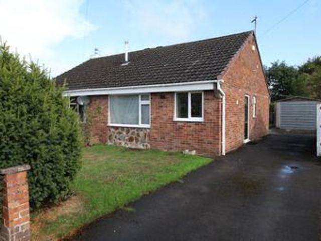 2 Bedrooms Bungalow for sale in Longdown Road, Congleton CW12