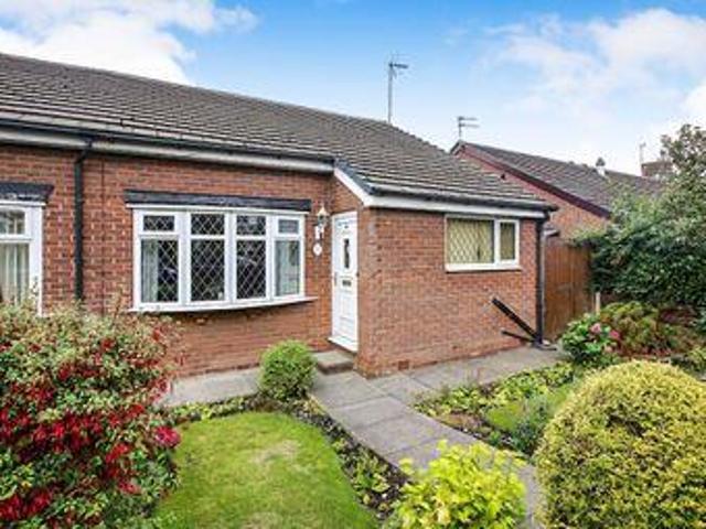 2 Bedrooms Bungalow for sale in Sheffield Road, Hyde SK14