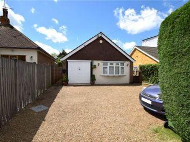 2 Bedrooms Bungalow for sale in Southfields Road, West Kingsdown, Sevenoaks, Kent TN15