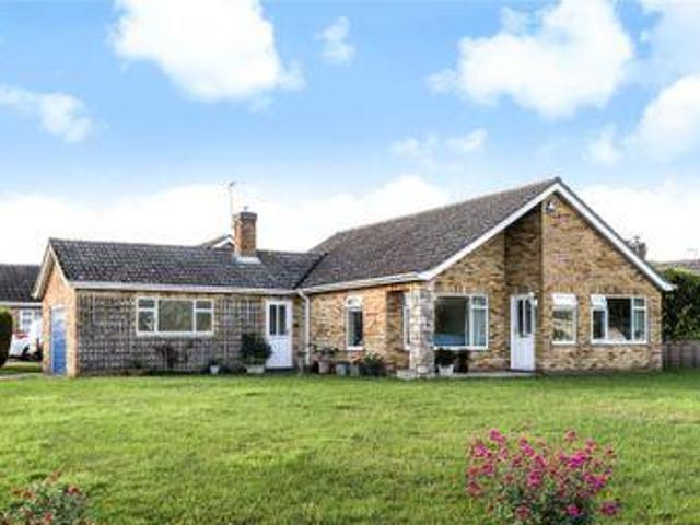 2 Bedrooms Bungalow for sale in The Spurr, Wellingore LN5