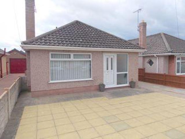 2 Bedrooms Bungalow for sale in Viola Avenue, Rhyl LL18