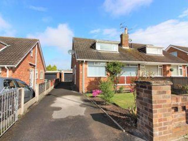2 Bedrooms Bungalow for sale in Wentworth Drive, Thornton FY5