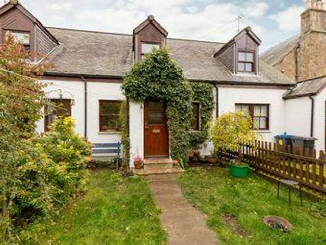 2 Bedrooms Cottage for sale in 2 Allan Ramsay Square, Carlops EH26