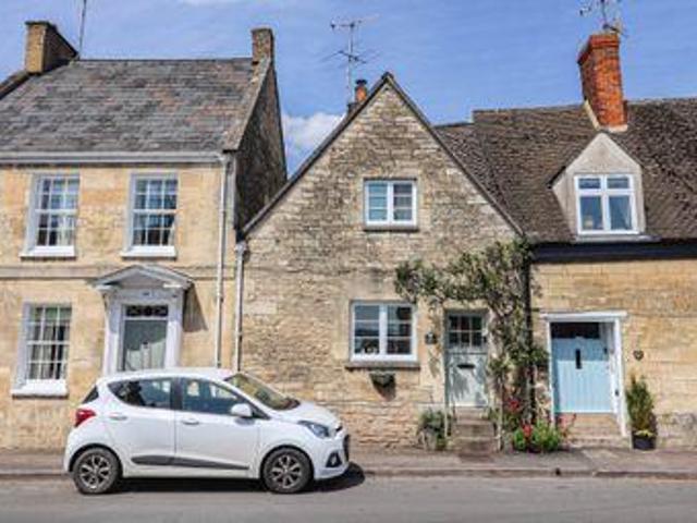 2 Bedrooms Cottage for sale in Gloucester Street, Winchcombe, Cheltenham GL54