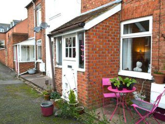2 Bedrooms Cottage for sale in Hospital Lane, Tewkesbury GL20