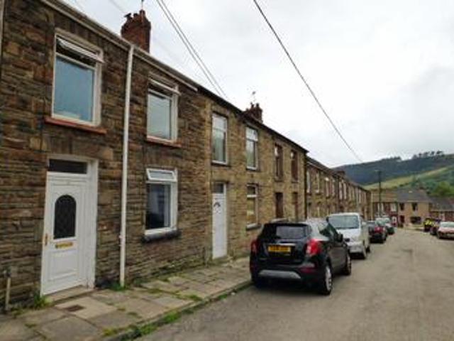 2 Bedrooms Cottage for sale in James Road, Blaengarw, Bridgend CF32