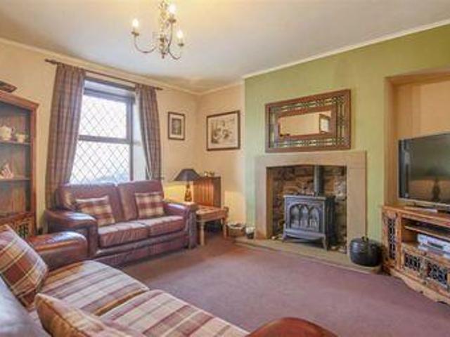 2 Bedrooms Cottage for sale in Lowerhouse Lane, Burnley, Lancashire BB12