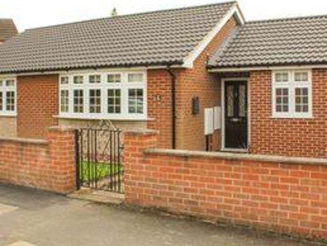 2 Bedrooms Detached bungalow for sale in Main Street, Newthorpe NG16