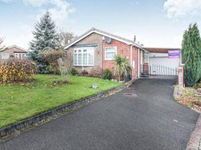 2 Bedrooms Detached bungalow for sale in Calver Close, Oakwood DE21