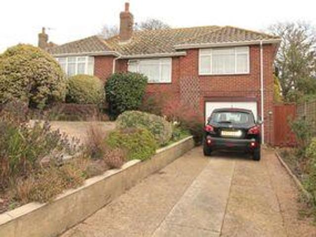 2 Bedrooms Detached bungalow for sale in Clinch Green Avenue, Bexhill On Sea, East Sussex TN39