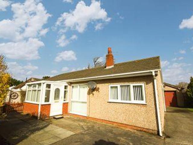 2 Bedrooms Detached bungalow for sale in Didsbury Avenue, Talacre, Holywell CH8