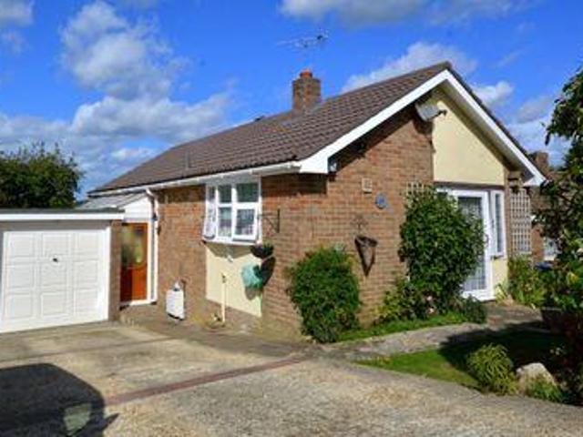 2 Bedrooms Detached bungalow for sale in Downlands, Pulborough RH20