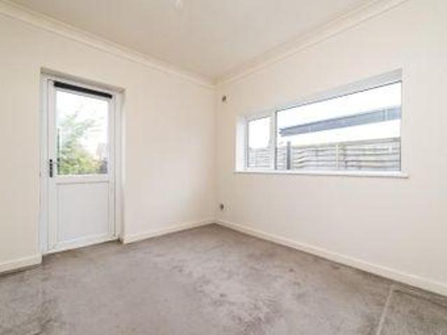 2 Bedrooms Detached bungalow for sale in Hillman Avenue, Herne Bay CT6