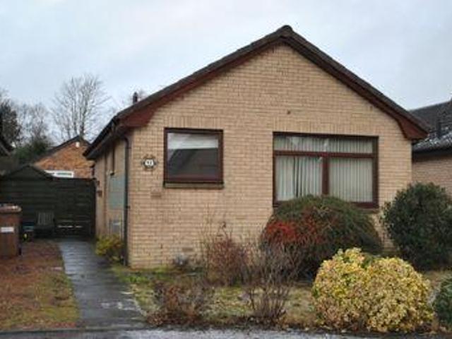 2 Bedrooms Detached bungalow for sale in Kirkfield East, Livingston Village, Livingston EH54