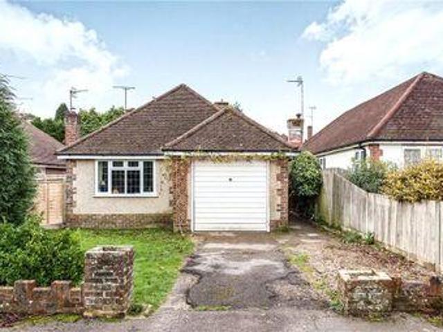 2 Bedrooms Detached bungalow for sale in Lynton Close, Hurstpierpoint, Hassocks BN6