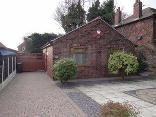 2 Bedrooms Detached bungalow for sale in Leigh Road, Westhoughton, Bolton BL5