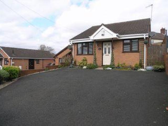 2 Bedrooms Detached bungalow for sale in Park Road, Halesowen B63