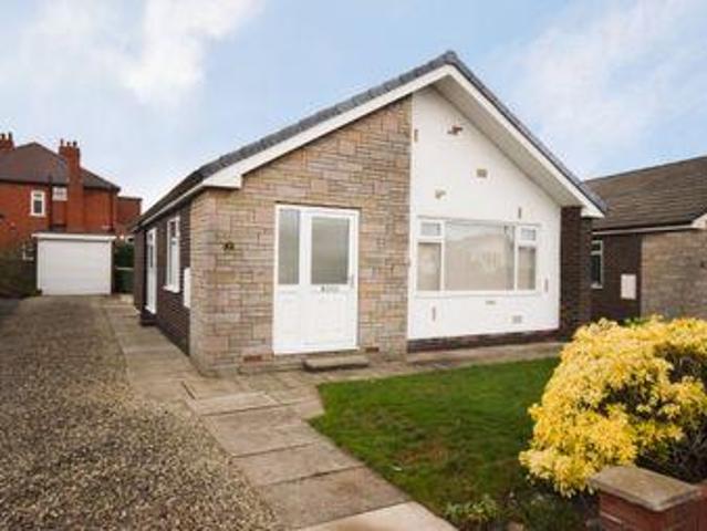 2 Bedrooms Detached bungalow for sale in The Paddock, Castleford WF10