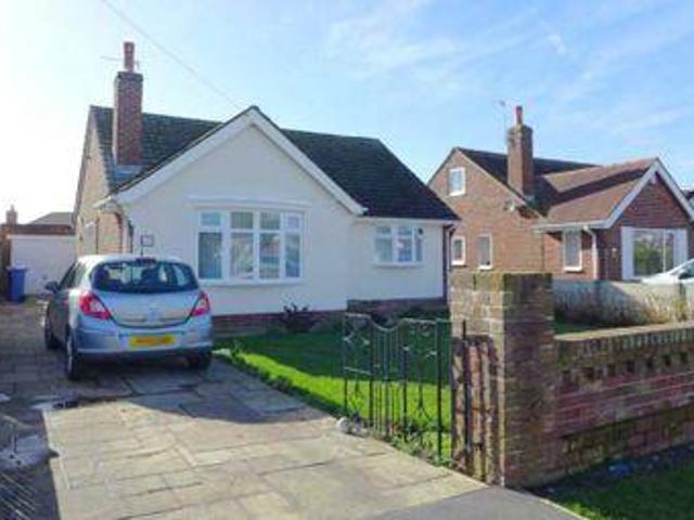 2 Bedrooms Detached bungalow for sale in The Strand, Fleetwood FY7