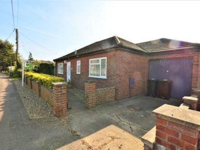2 Bedrooms Detached bungalow for sale in Villa Road, Stanway, Colchester CO3