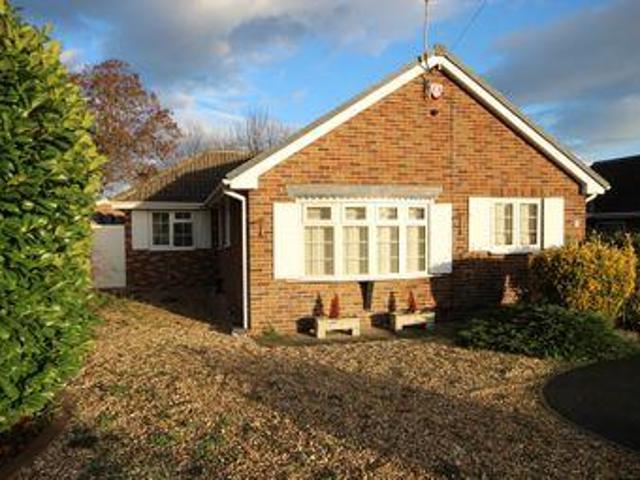 2 Bedrooms Detached bungalow for sale in West Lane, Sharlston Common, Wakefield WF4