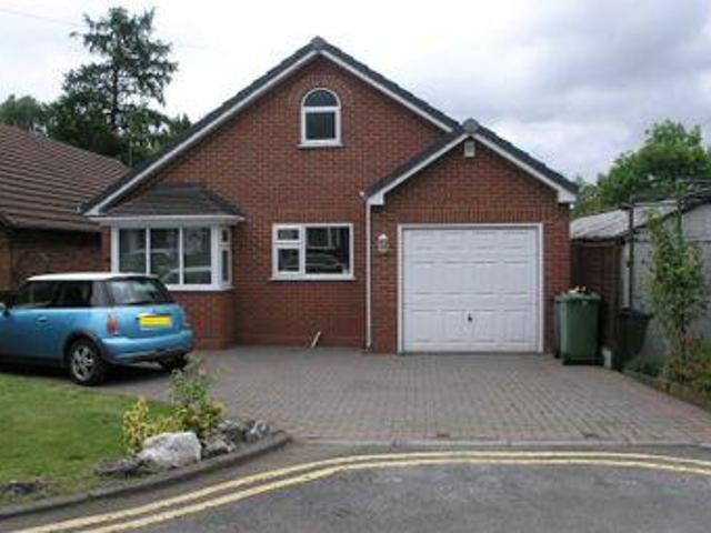 2 Bedrooms Detached bungalow for sale in Woodman Road, Halesowen B63