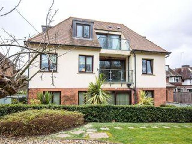 2 Bedrooms Detached house for rent in Aylmer Road, East Finchley, London N2