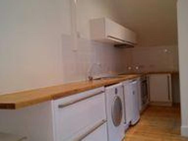 2 Bedrooms Detached house for rent in Bellevue Mews, London N11