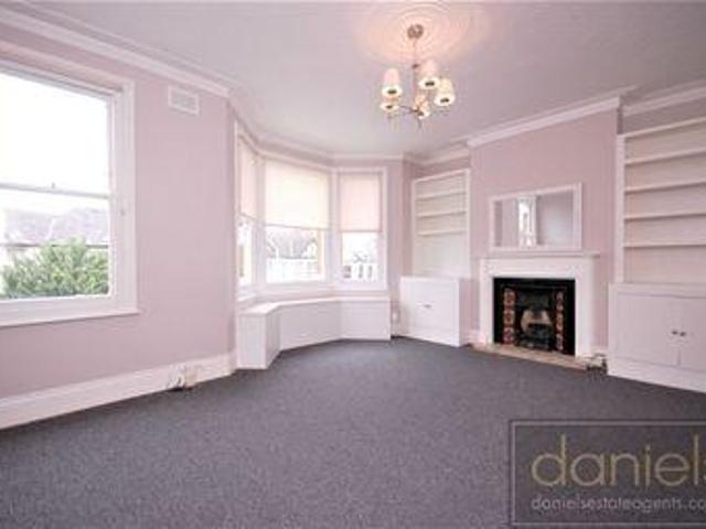 2 Bedrooms Detached house for rent in Leghorn Road, Kensal Green, London NW10