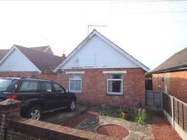 2 Bedrooms Detached house for sale in New Road, Worthing BN13