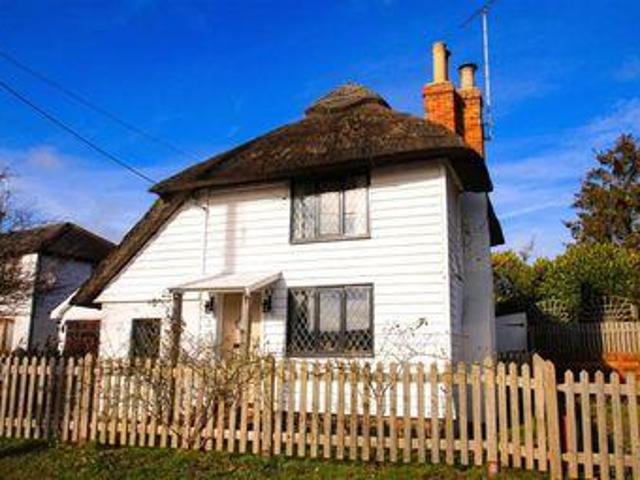2 Bedrooms Detached house for sale in Butchers Lane, Hastings, East Sussex TN35