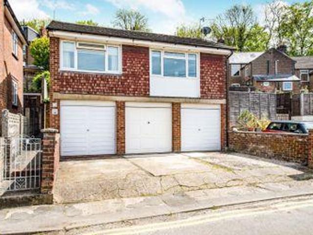 2 Bedrooms Detached house for sale in Kirtle Road, Chesham HP5