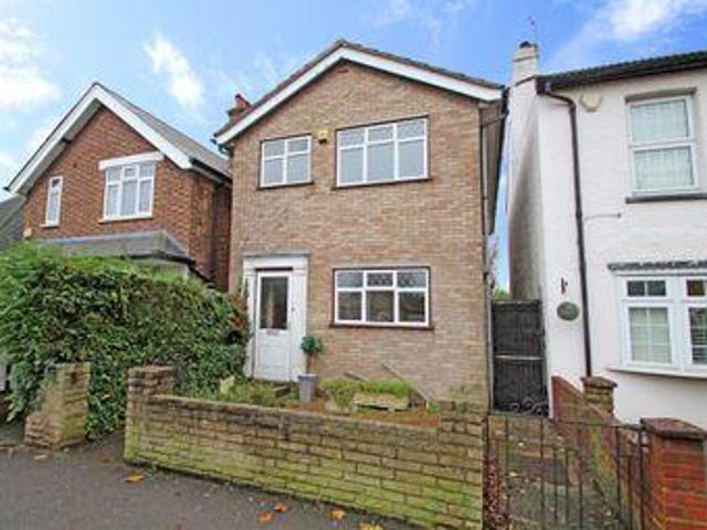 2 Bedrooms Detached house for sale in Tolworth Road, Surbiton, Surrey KT6